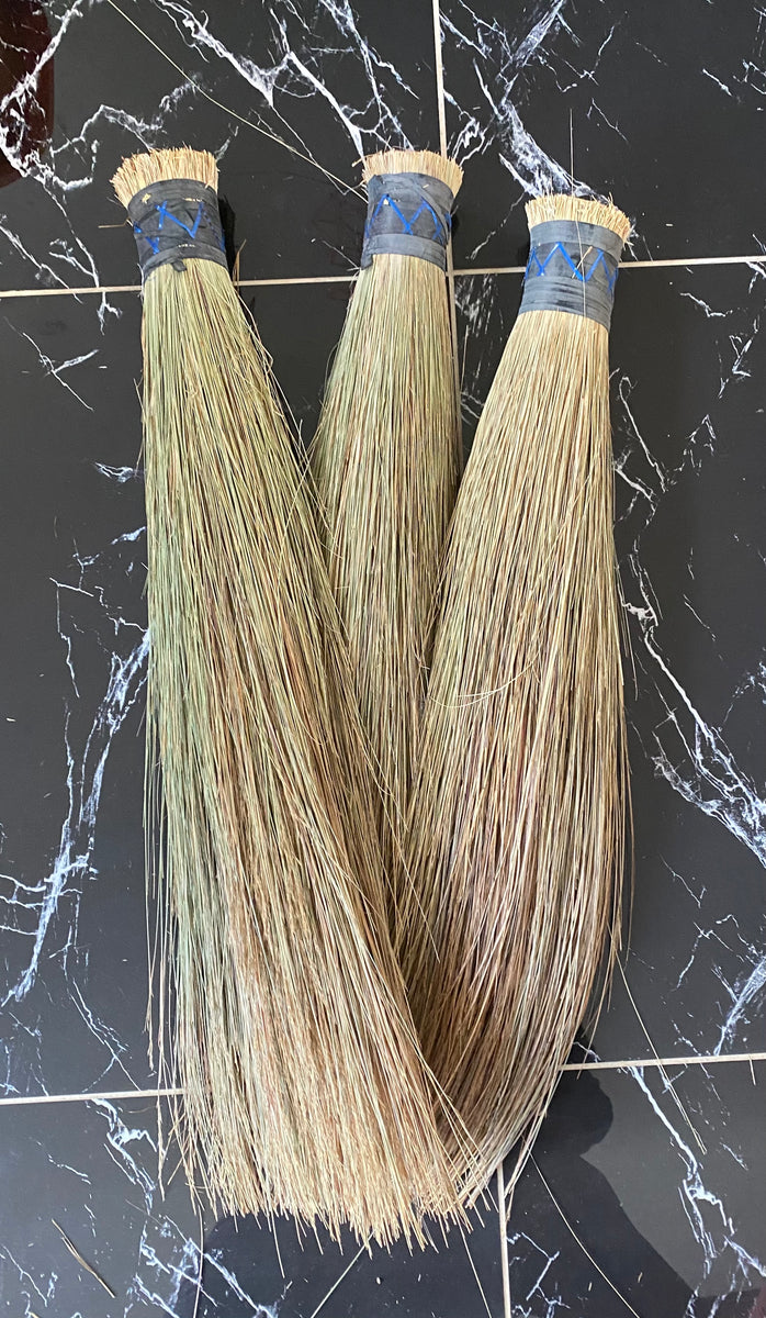 Mutsvairo (African - Sweeping Broom) – PaChihera Store
